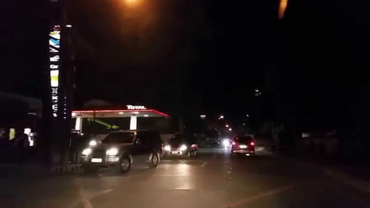 DRIVING - How to pull into the Curb - YouTube