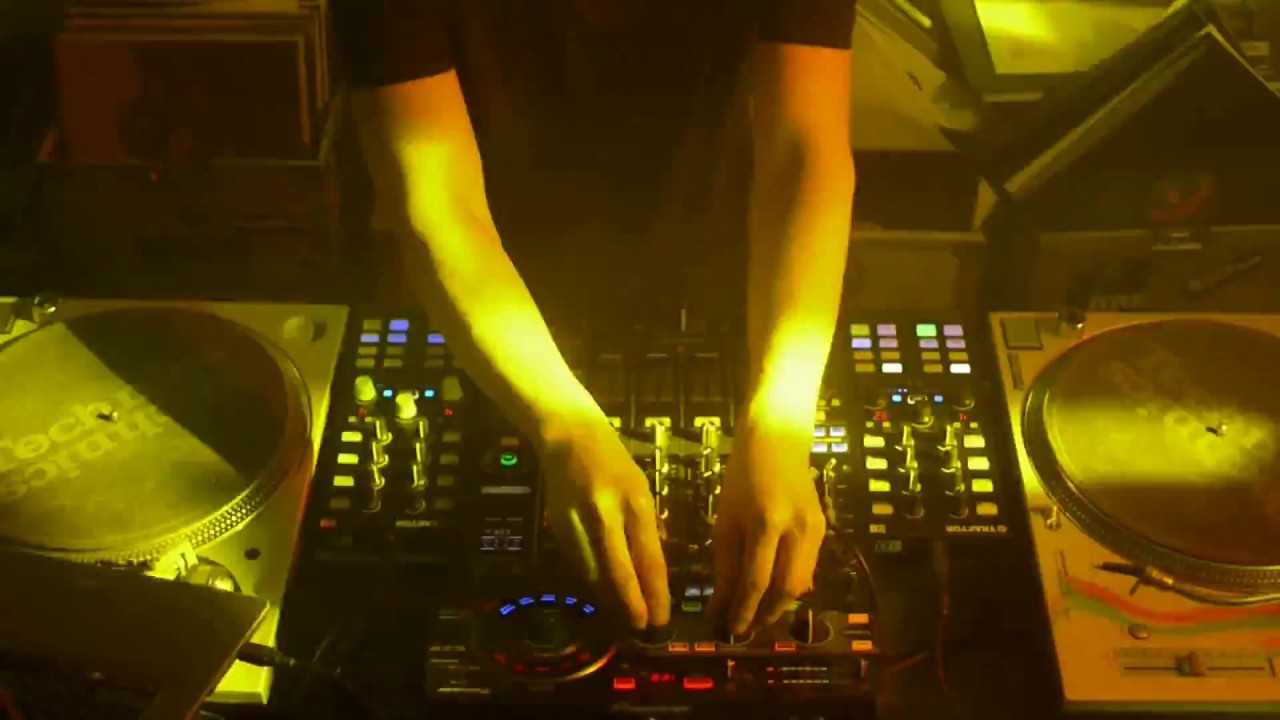 [HD] Dark Techno, Techno, Tech- House - Mixset 05/2018 - Nico Silva ...