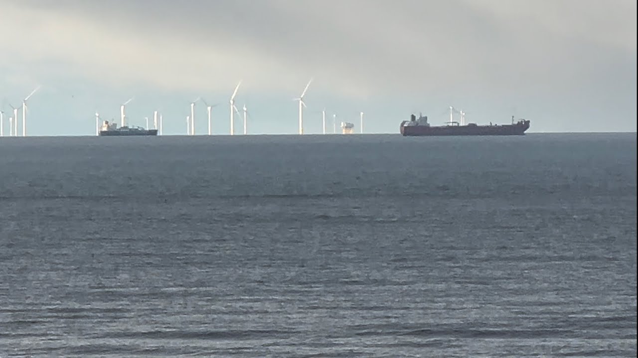 De windmolens voor de kust van Katwijk & Scheveningen draaien voor chemiereus BASF in Antwerpen ...