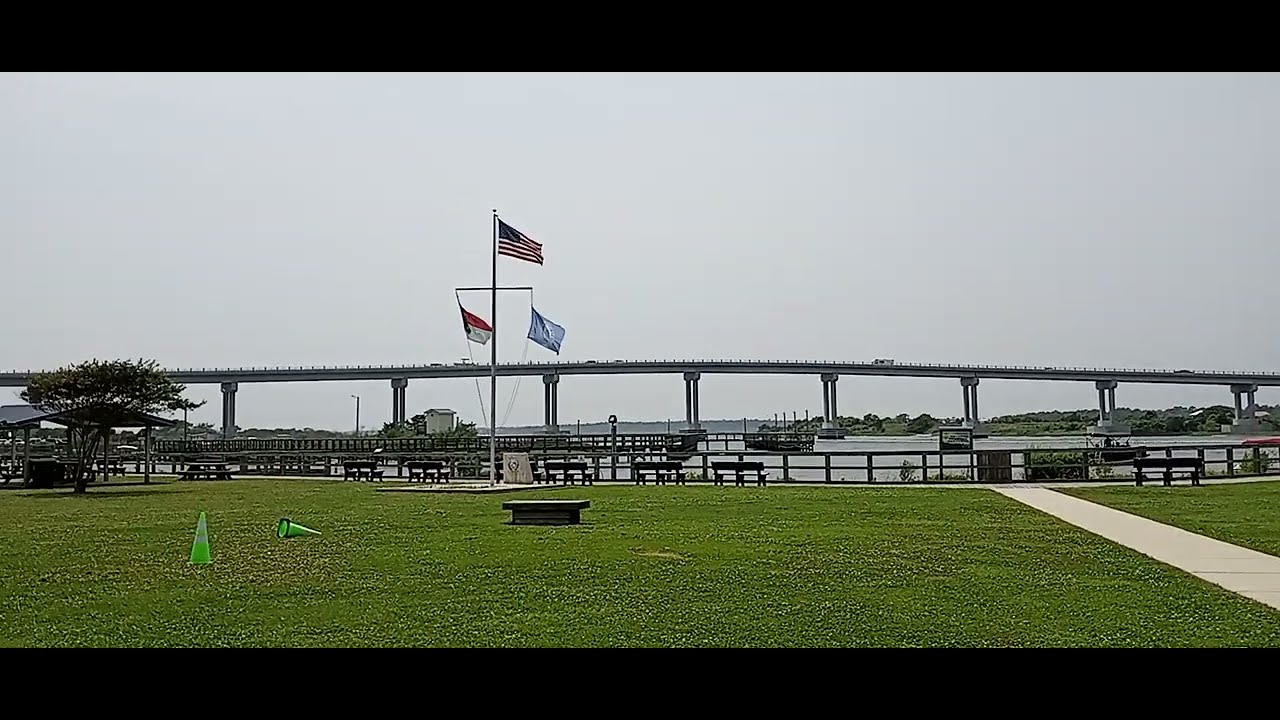 SOUNDSIDE PARK IN SURF CITY, NORTH CAROLINA - YouTube