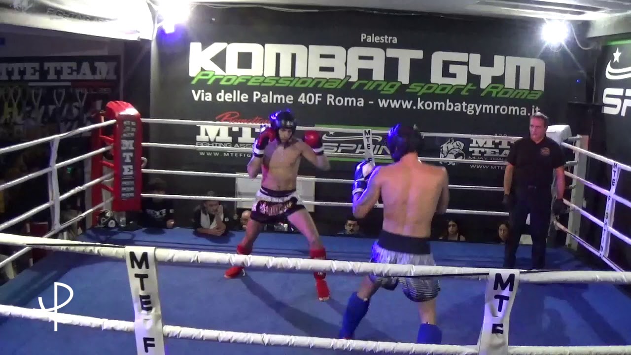 Giordano Andrea vs Lorusso Gianluca // The Top Fighters - YouTube