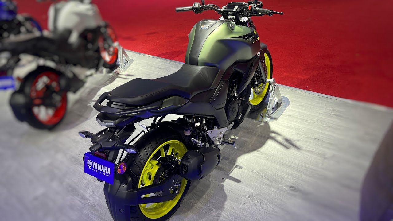 2024 All New Yamaha FZ-S V4 DLX Matte Green Color : Detailed Review ...