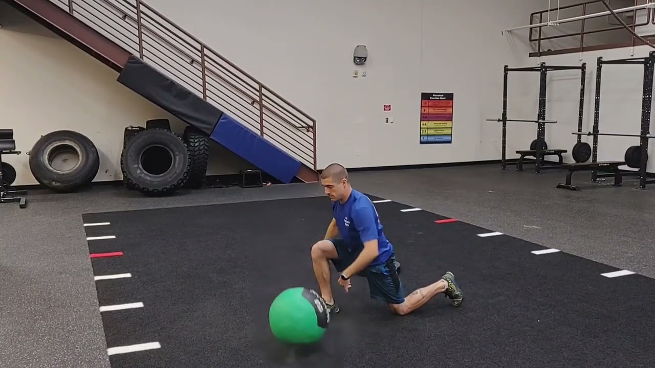 Lunge with MB Slam - YouTube