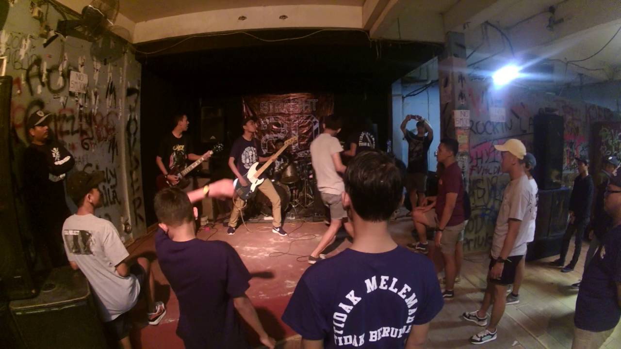 STILL BURN Live in Rossi Musik Jakarta, July 31th 2016 at Straight ...