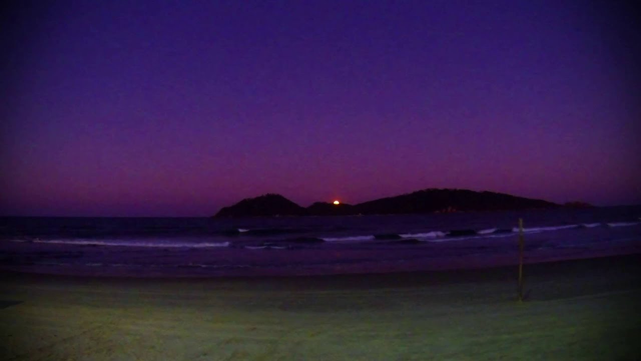 O NASCER DA LUA CHEIA ATRÁS DA ILHA DO CAMPECHE - YouTube