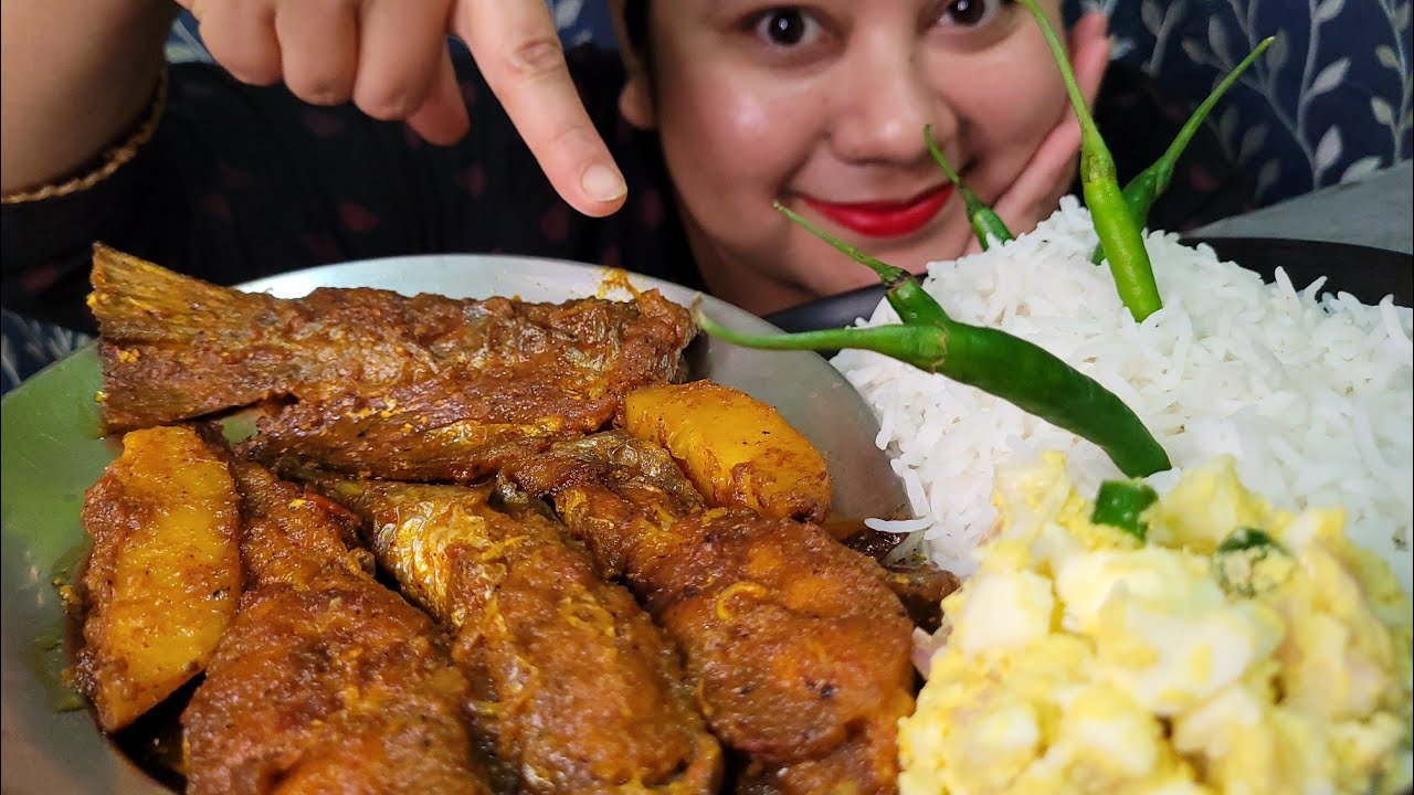 Eating Spicy🔥 Fish Curry|Huge Spicy Boyal Fish Curry|Boyal Macher Kalia ...