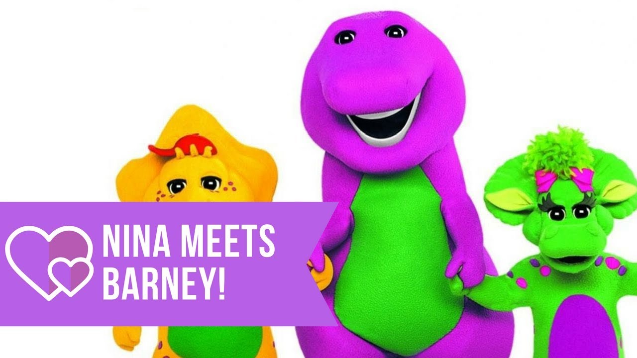 Nina meets her hero - A day In the Park with Barney at Universal ...