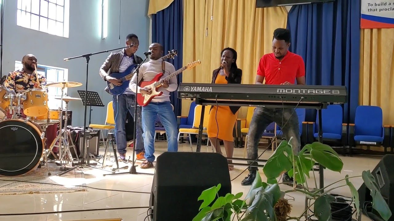 Church Seben Instruments on Fire 🔥🔥🔥🔥Sister chase away demos with ...