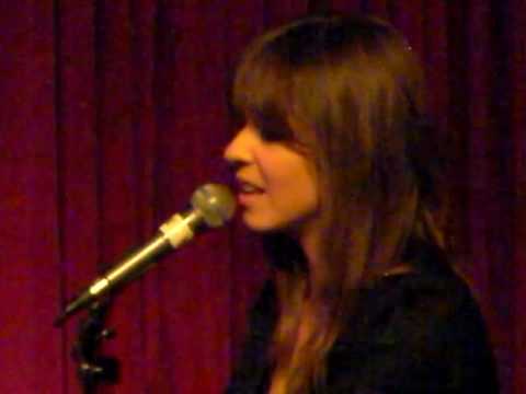Laura Jansen Bells Live @ Hotel Cafe 020810.MP4 - YouTube