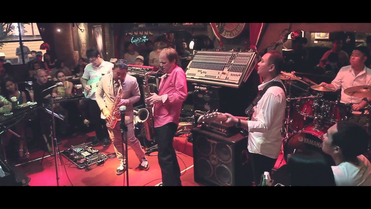 Darren Rahn & Koh Mr.Saxman @Saxophone Pub - Memory Of You - YouTube