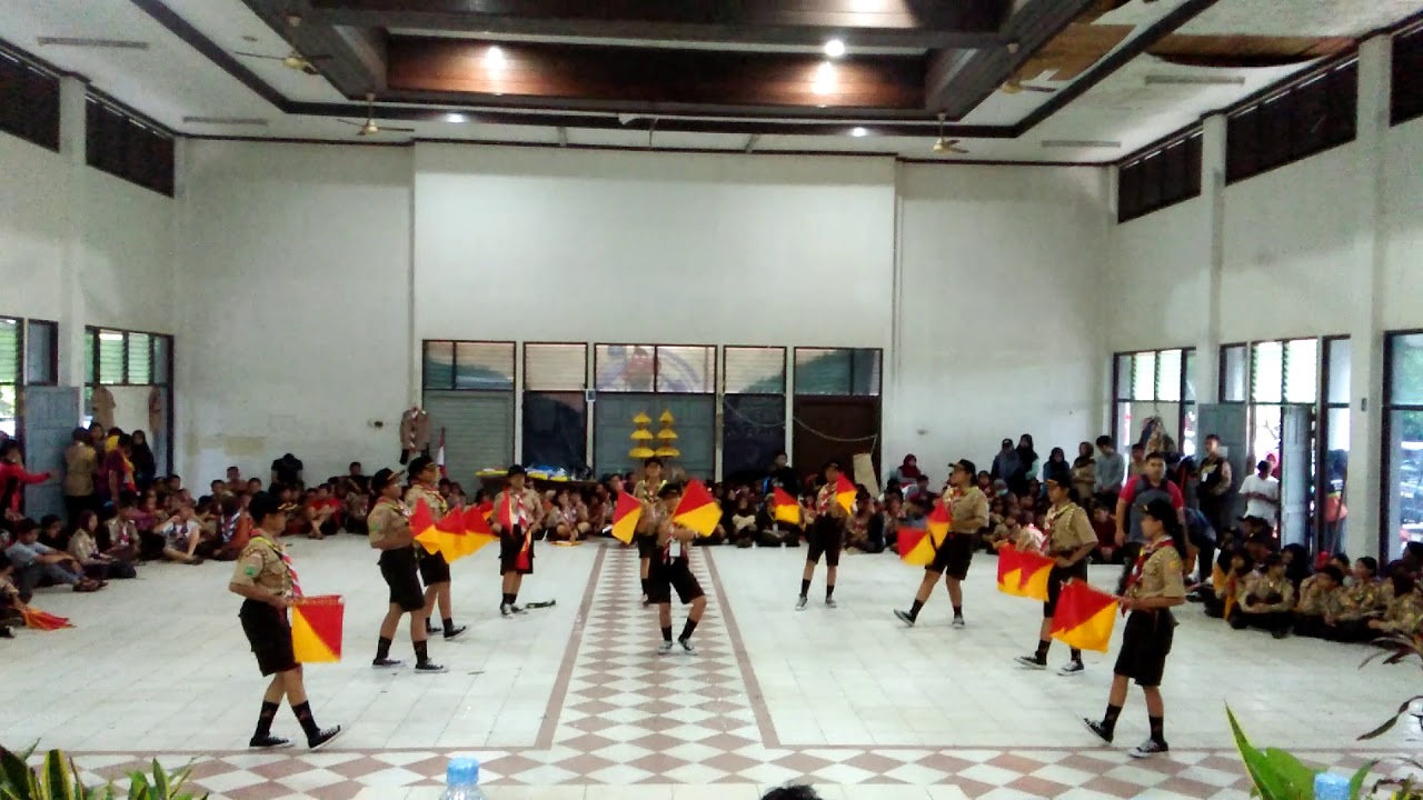 Semapore Dance SMP SUSTER PONTIANAK-Perjusami XIII IAIN pontianak 2019 ...