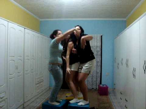 B.N em casa