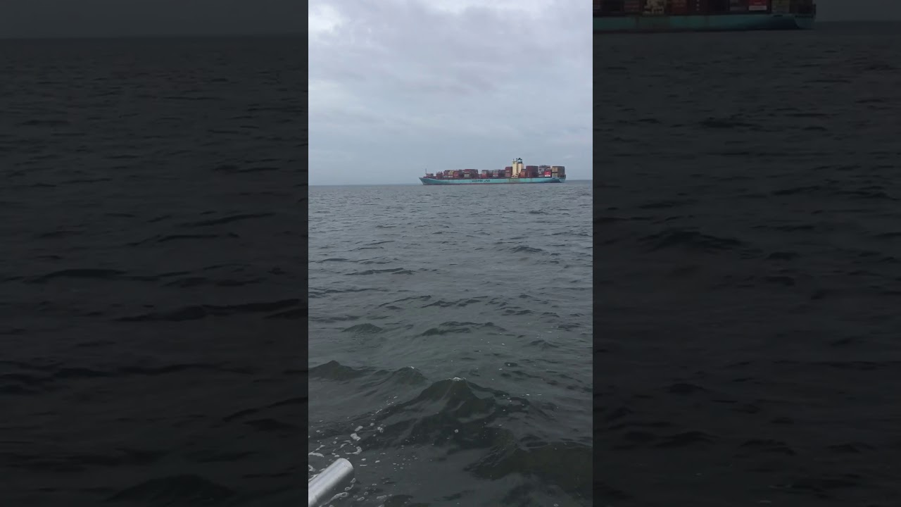 Creepy boat scary😟😟😟 - YouTube