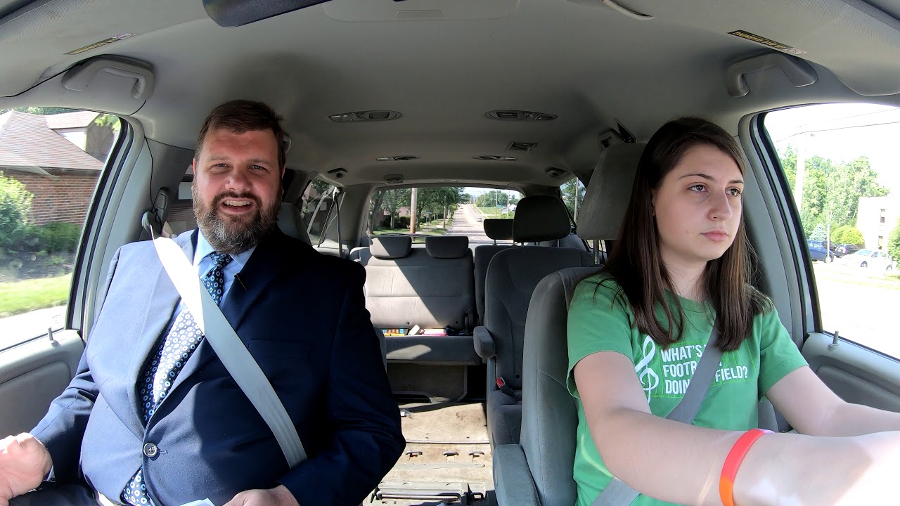 A fun analysis of my teenage daughter's driving - YouTube