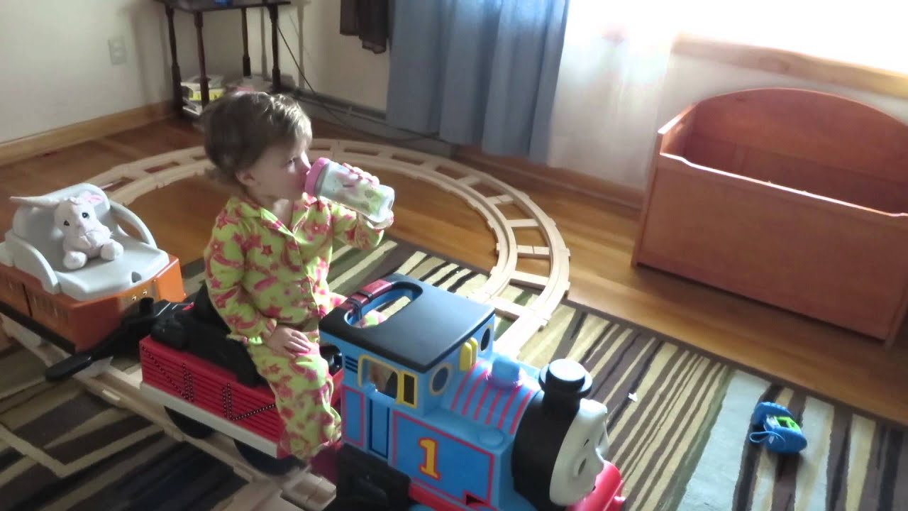 Thomas Ride On Train - YouTube