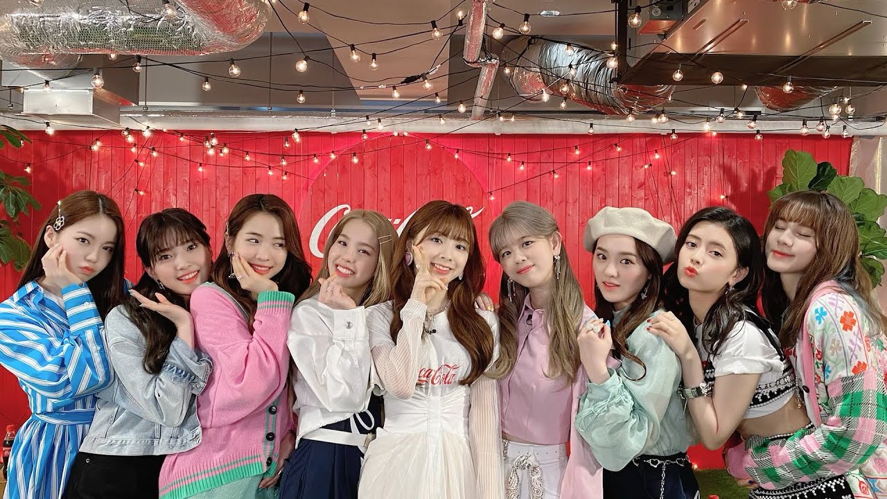【NiziU】Coca-Cola×NiziU ONLINE EVENTを終えて撮った写真を公開！...「With U 皆さんありがとうござい ...