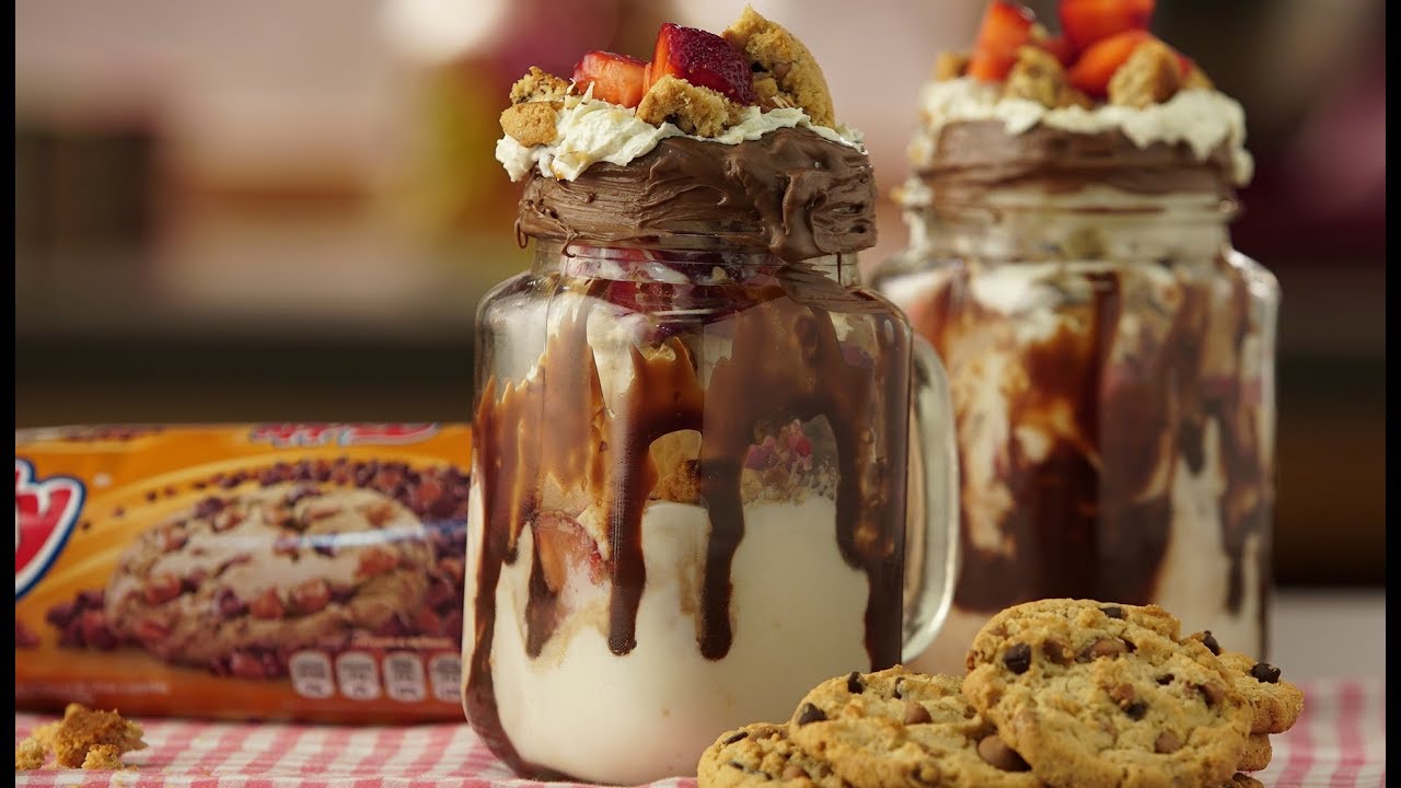 Copa Helada con Chocolate y Frutillas | Toddy - YouTube