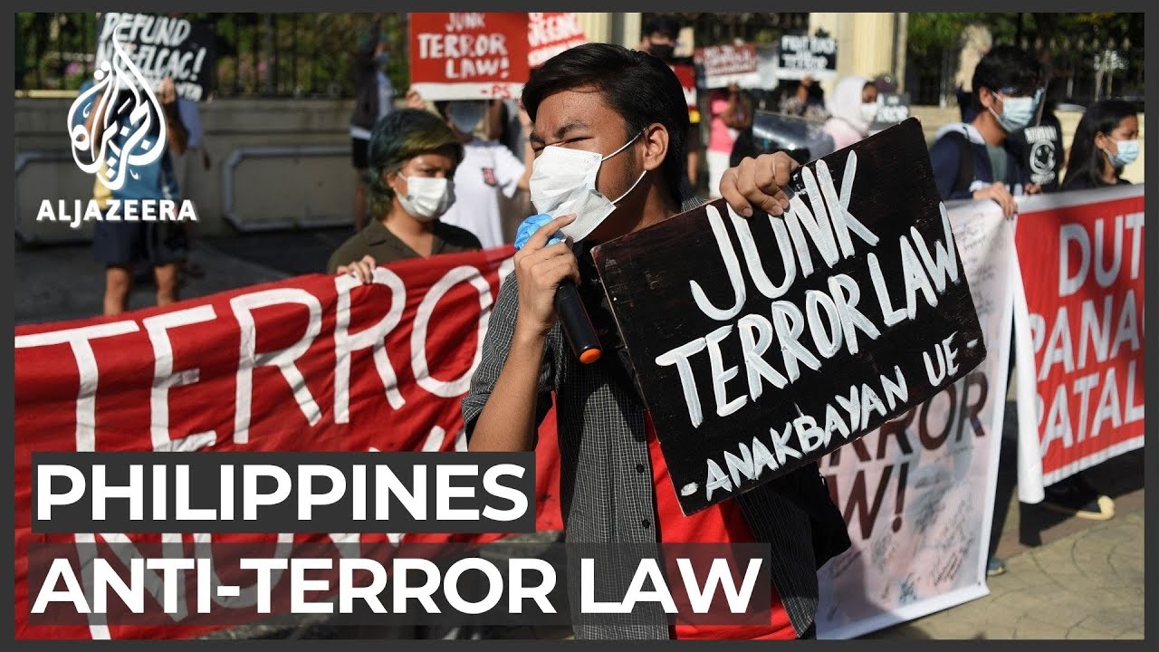 Philippines lawyers protest against anti-terror bill - YouTube