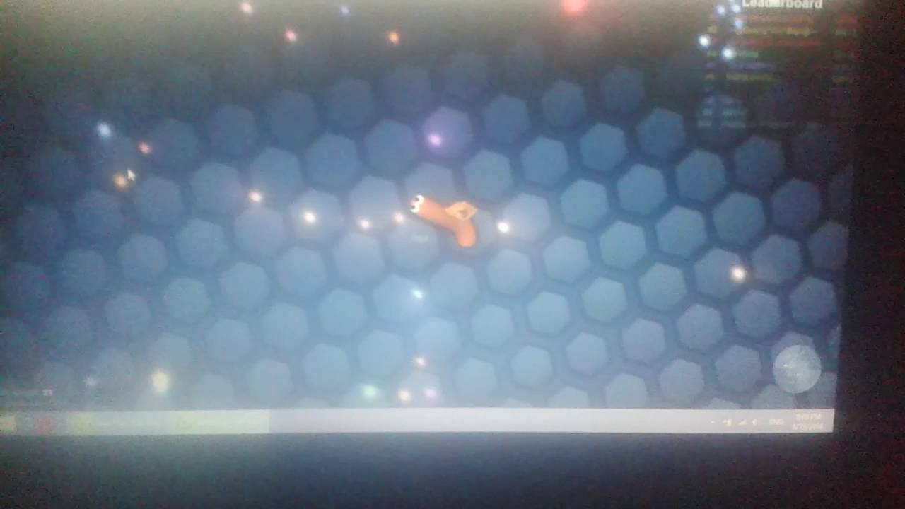 Choi game slither.io ( ban nao thich thi minh ra video them) - YouTube