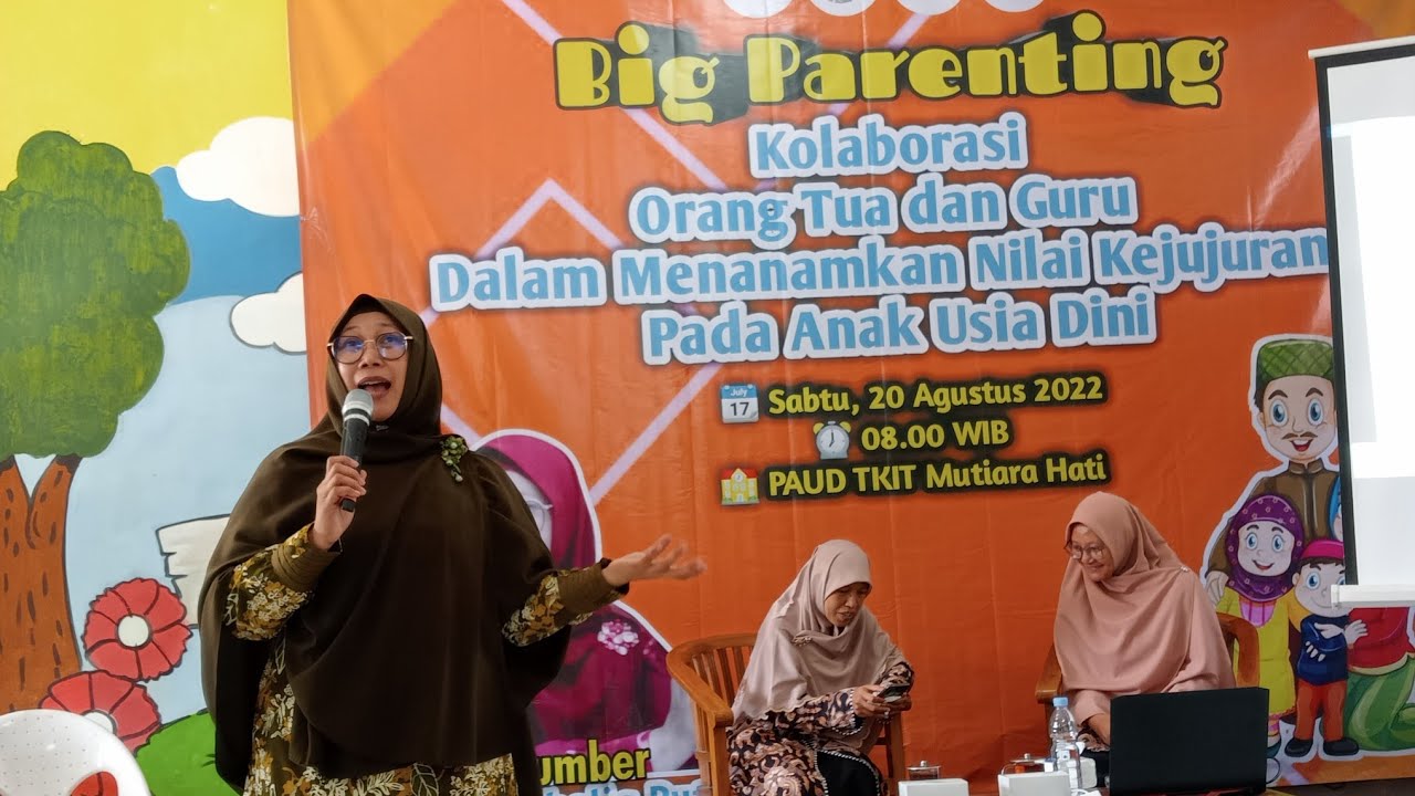 Big Parenting Mutiara Hati bersama Bunda Mahalia Putik - YouTube