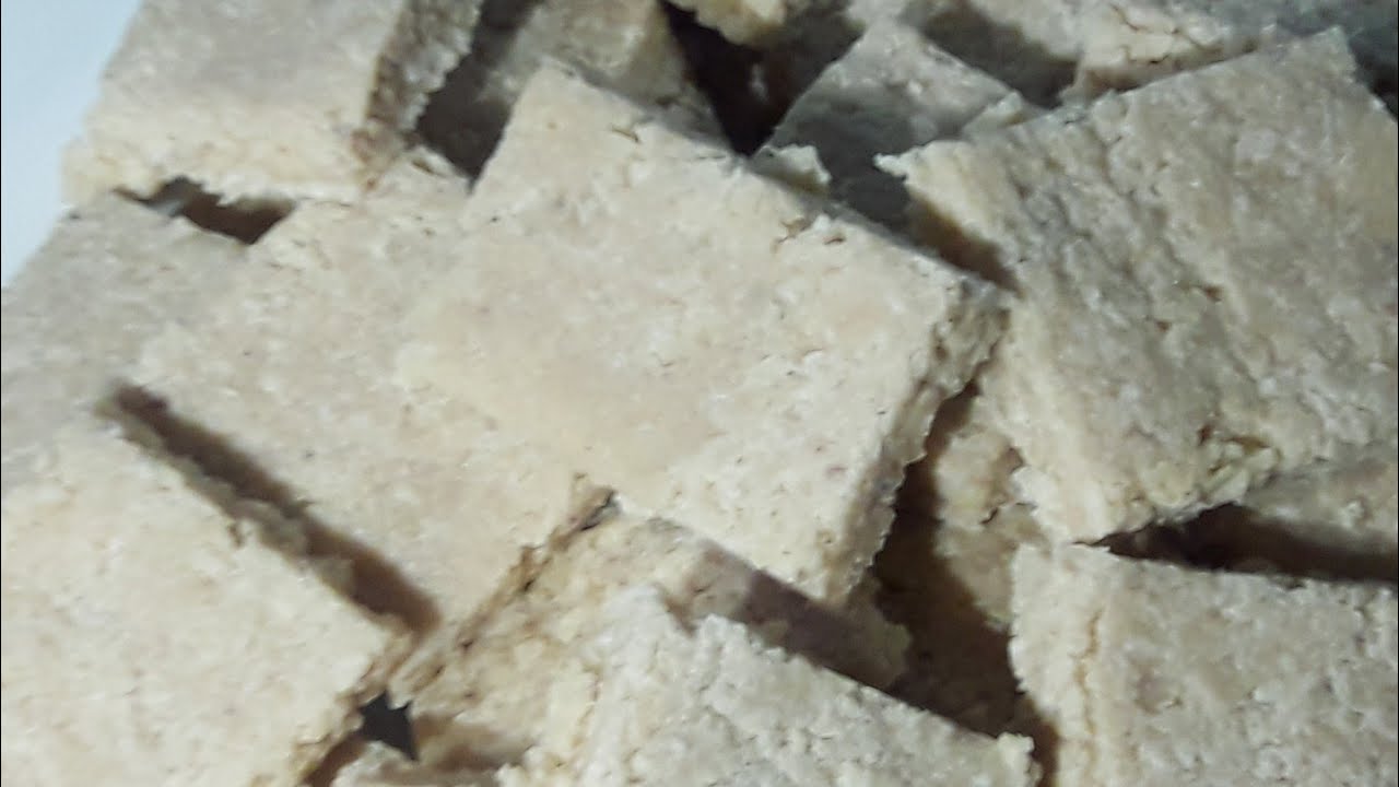 Qumbo caano/coconut milk - YouTube