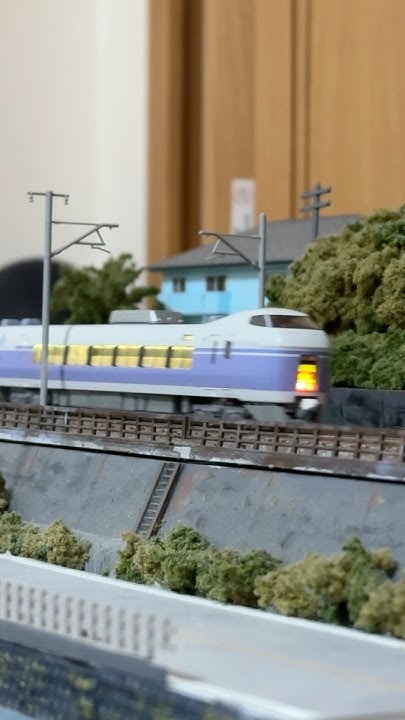 【ジオラマ走行】E353系あずさとE351系スーパーあずさの走行シーン！#nゲージ #e353系 #あずさ #中央線 - YouTube