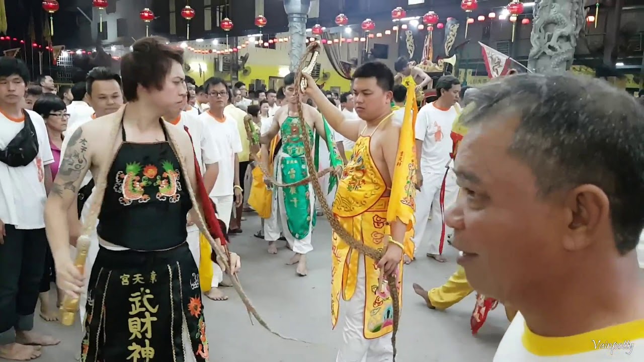 Fire Walking Purification Ritual Ceremony 25.10.2017 - YouTube