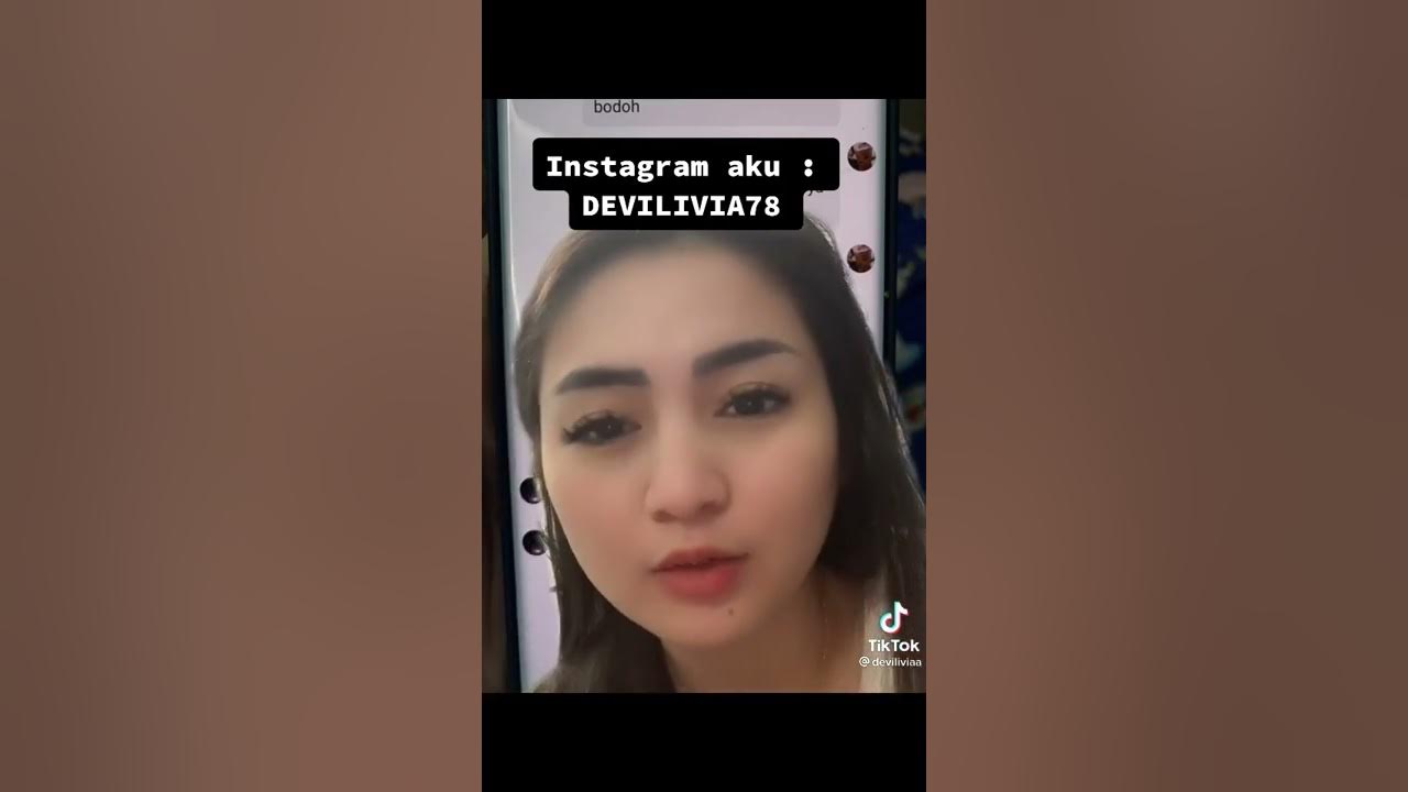 Devi Livia Anastasya nama asli artis tiktok, photo model. WASPADApenipuan yg mengambil photo nya ...