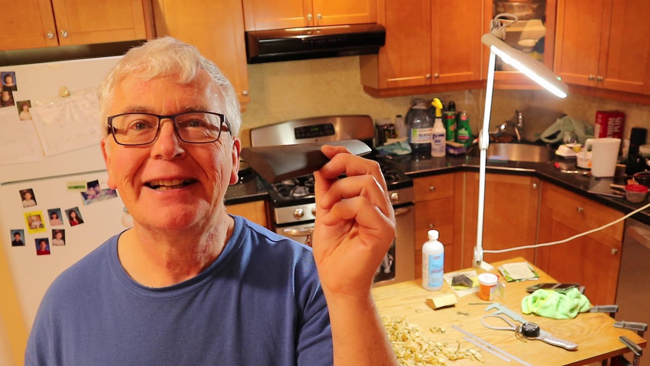 Thomas Georgi builds a violin, Part 7 - YouTube