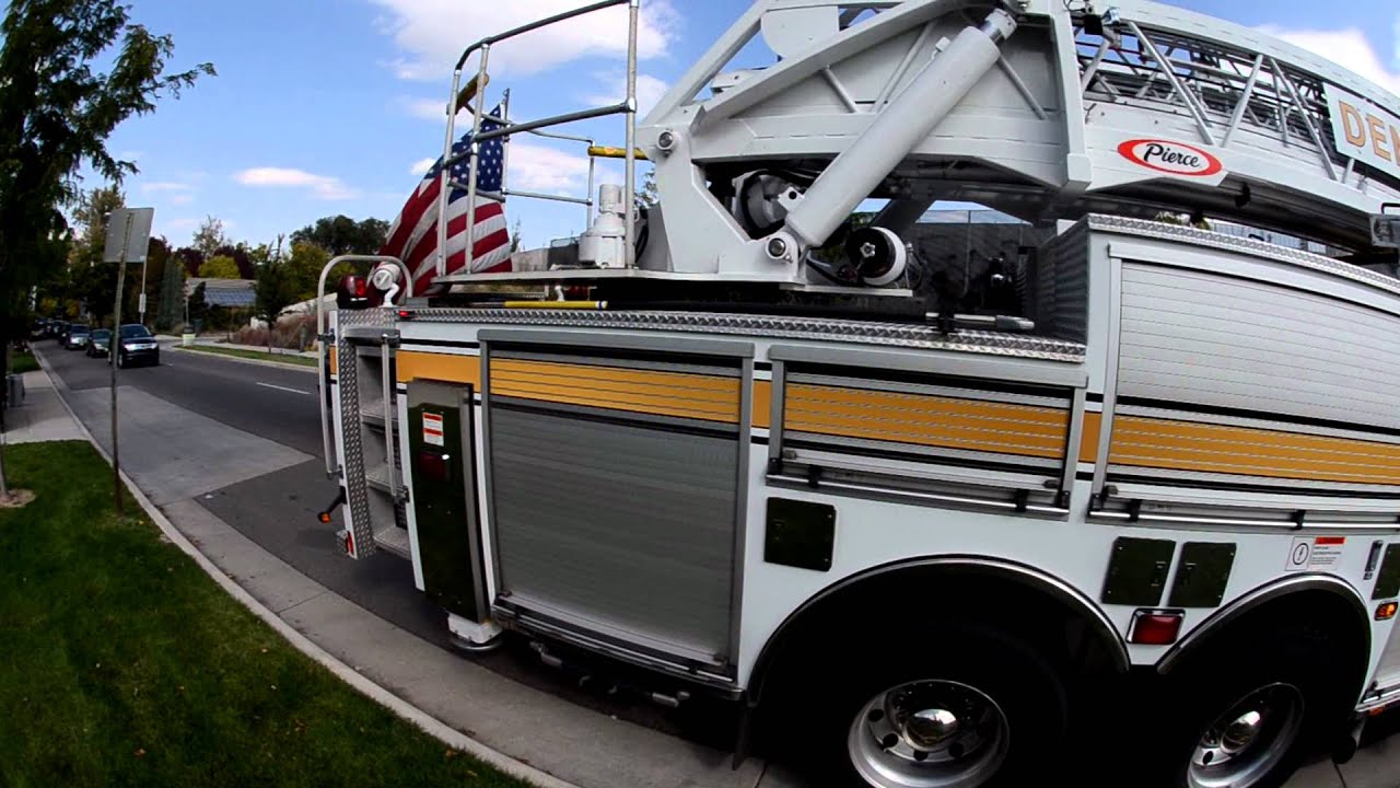 Denver Firetruck Fire Department - YouTube