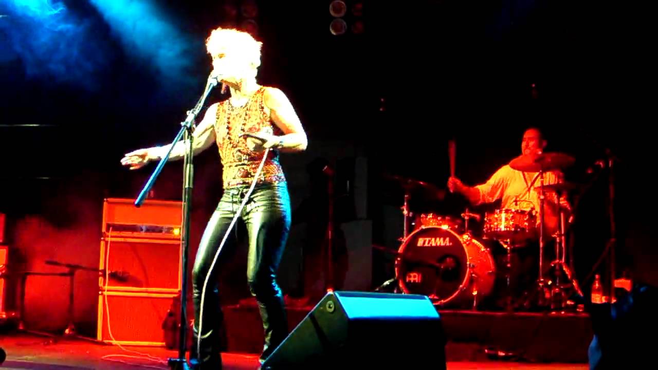 Richie Arndt & Kellie Rucker - Blues is Blues is Blues - YouTube