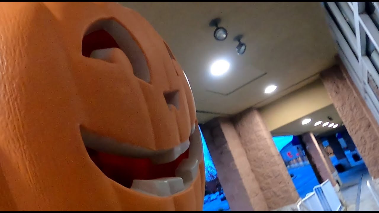 Punkin Man goes to Papa Johns Preview - YouTube
