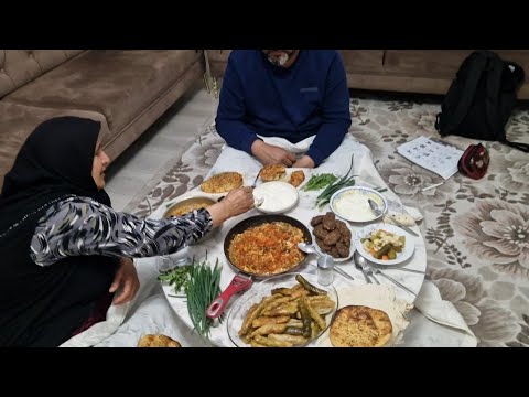 Bizim yap boz bitmez Ailecek duvar çekeriz Islak kek ve köfte yaparım