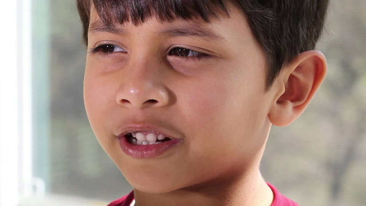 Sriteja sings "if you're happy and you know it" in japanese - YouTube