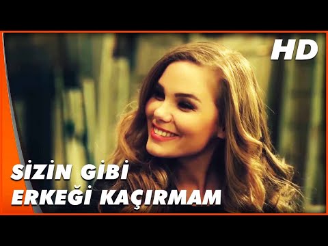 Organik Aşk Hikayeleri | Pınar, Yönetmen Burak'a Yürüyor | Türk Komedi Filmi