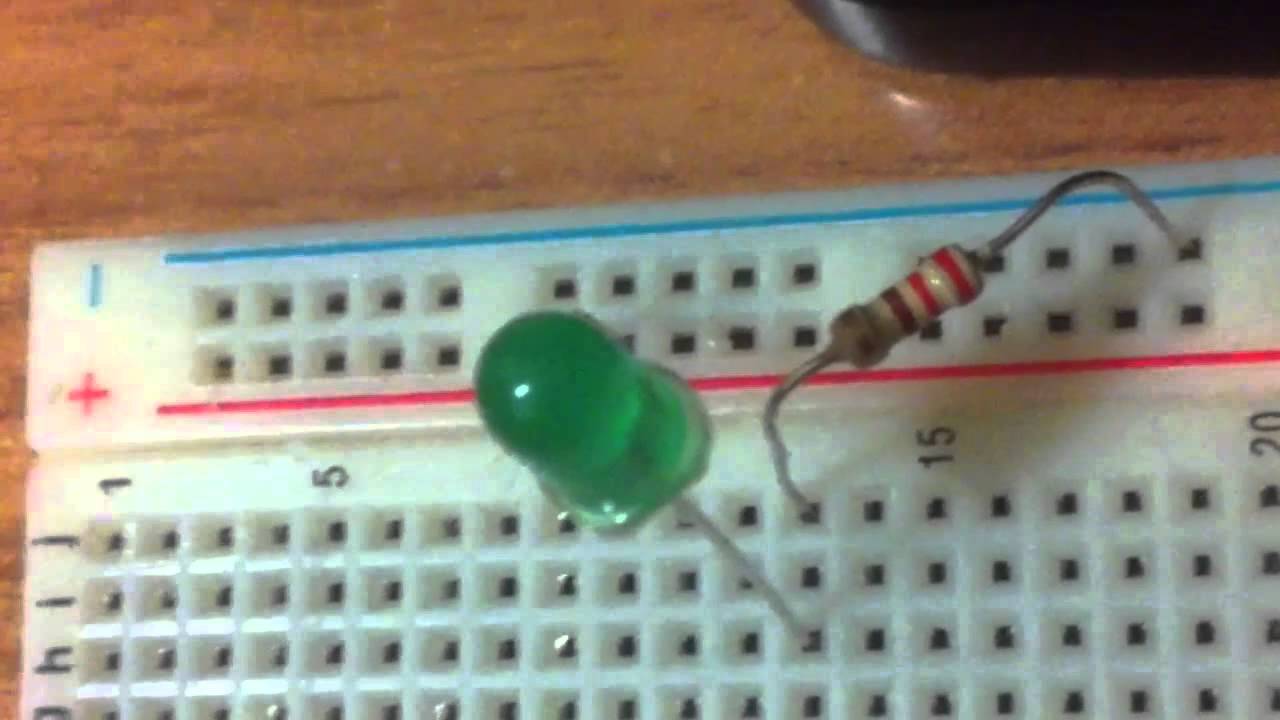 Tutorial Arduino Episodio 2: LED, Resistenze e Interruttori - YouTube