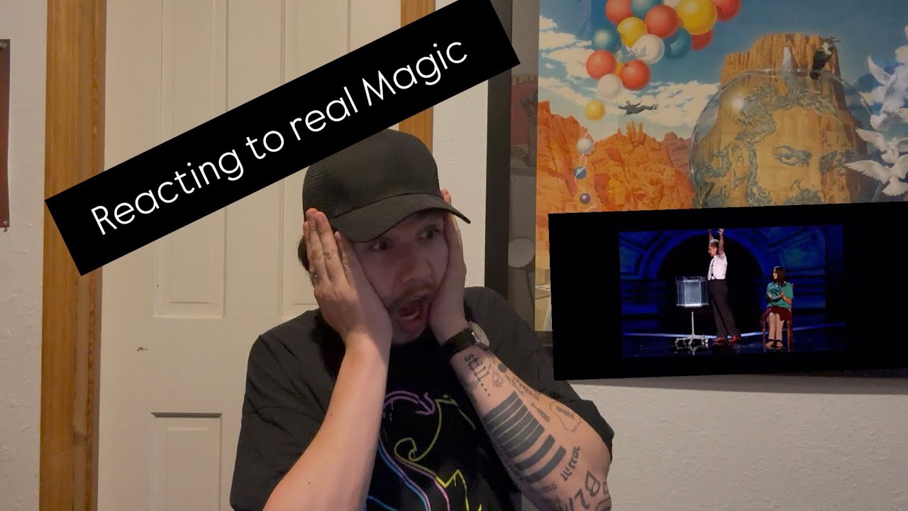 Reacting to amazing magic - YouTube