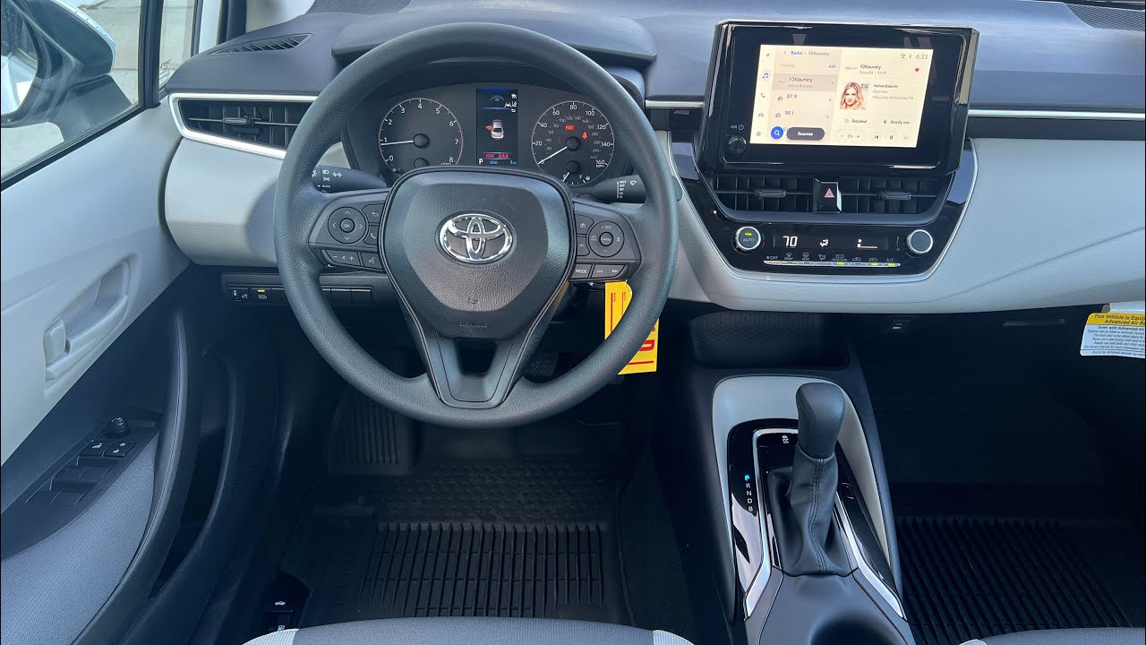 2025 Toyota Corolla LE Complete Button Tutorial - YouTube