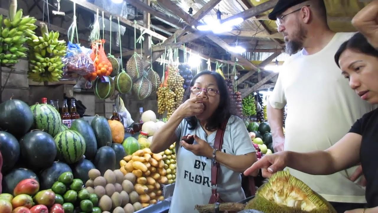 Fresh Fruit | Best Place to buy Fruit | Tagaytay Philippines - YouTube