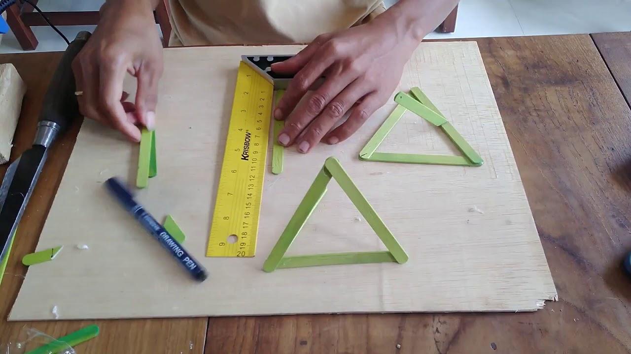 How to Make a Simple Triangular Prism Tensegrity Structure Made Out of ...