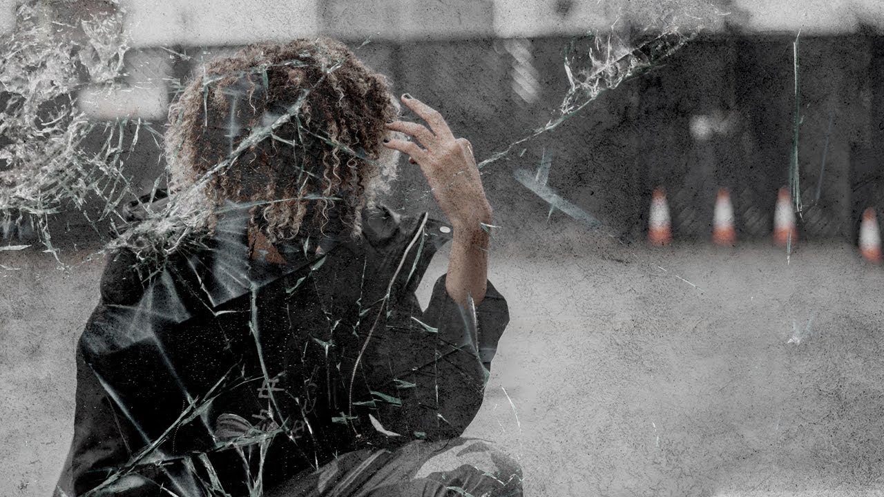 DEXNDRE - BOOTS BLACK (Ft. Alice Guen) [PROD. MUPP] Lyrics Video - YouTube