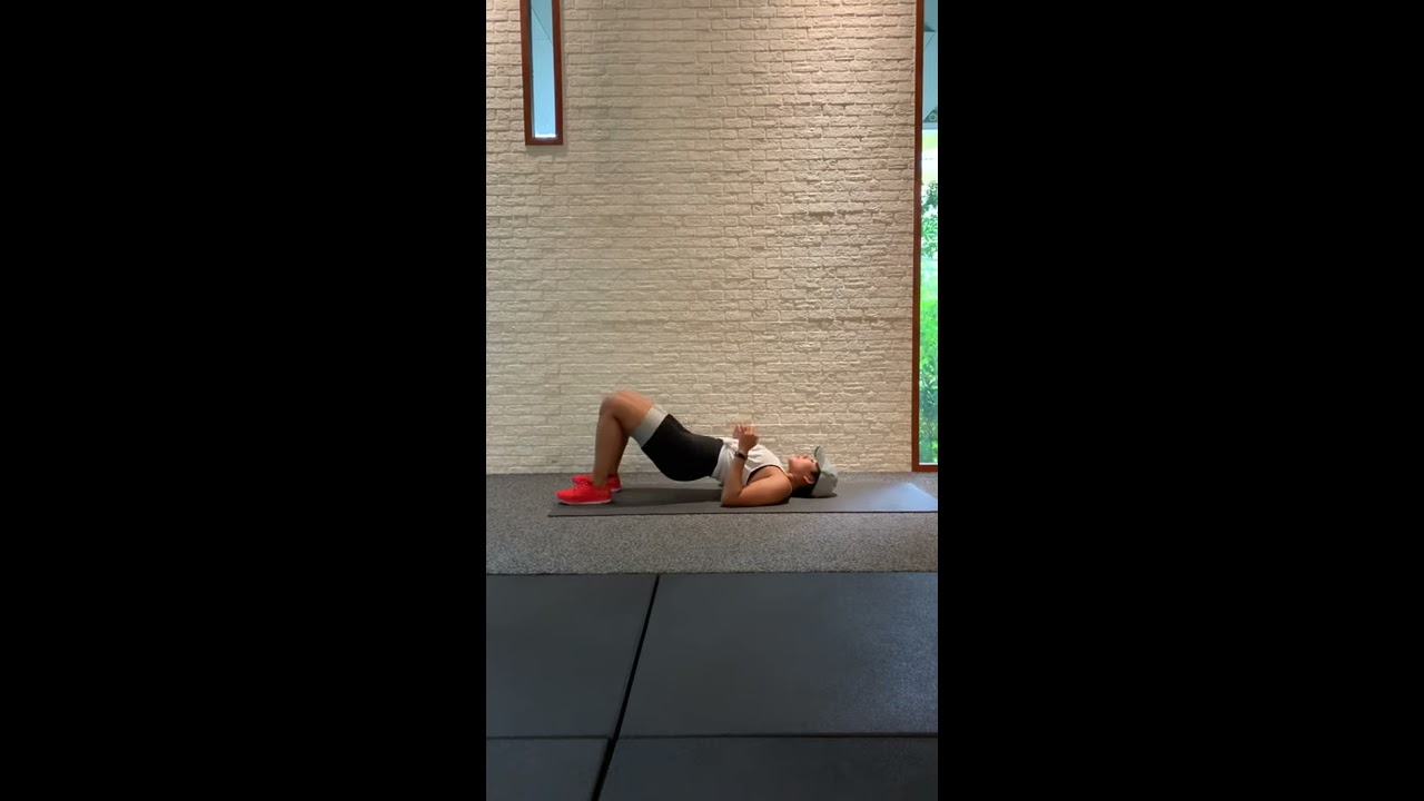 Glute Bridges Abduction Glute Band Youtube