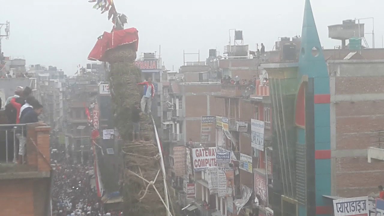 Machhindra nath festival in lalitpur. - YouTube
