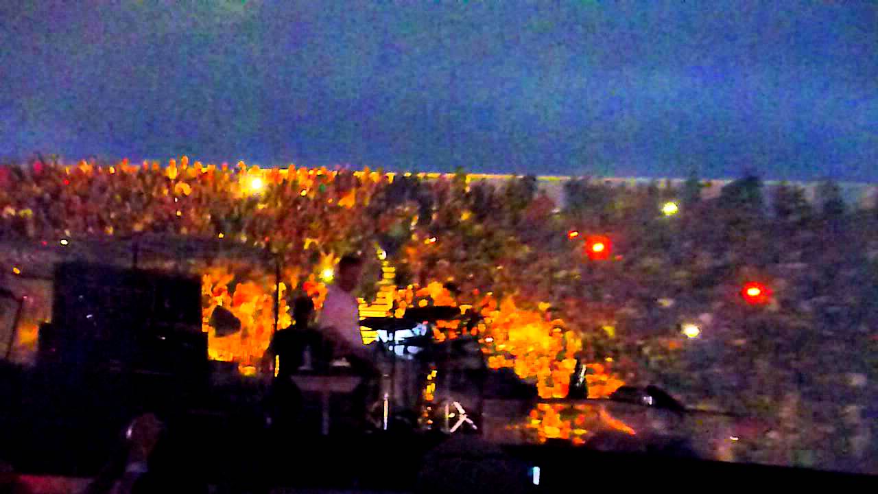 u2 moncton 037 - YouTube