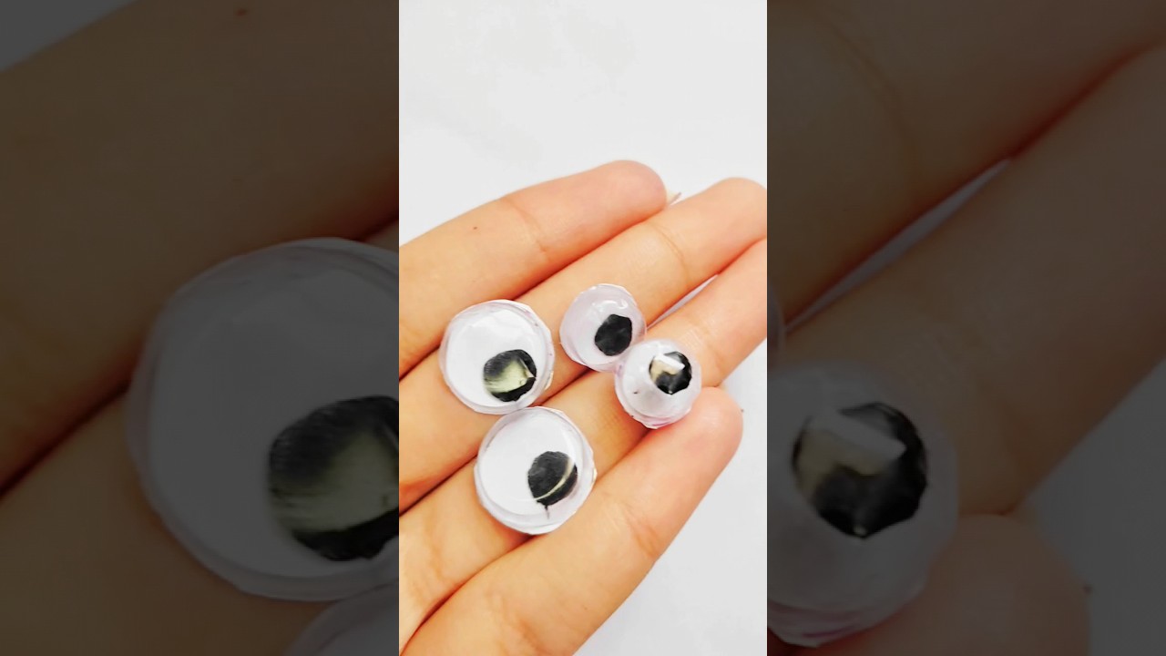 make googly eyes at home🏡#googlyeyes #home #art #craft #artandcraft # ...