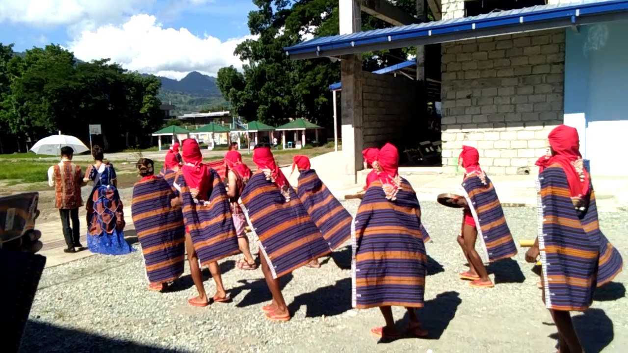 GA`DANG DANCE BY ALFONSO LISTA.IFUGAO - YouTube