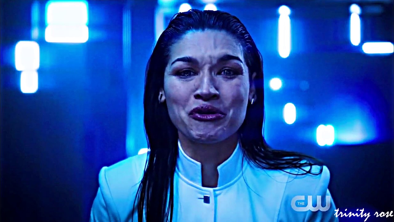 Marlize & Clifford - Somewhere Praying [the flash] - YouTube