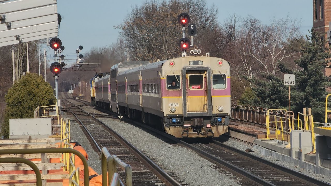 MBTA Special- GP40MC-3 #1125 & F40PH-3C double header #1053 ...