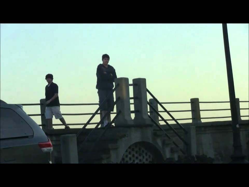 funniest video ever farting in public - YouTube