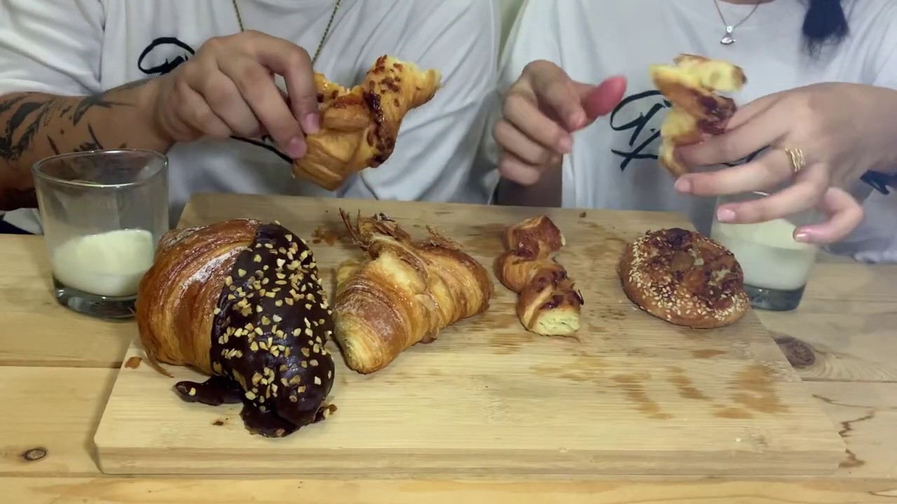 ASMR Danny & Ashley eating BREADS - YouTube